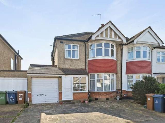 3 Bedroom Property