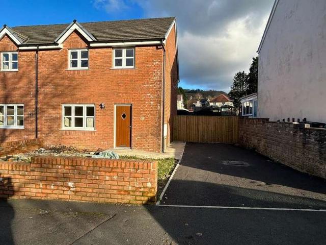 3 Bedroom Property