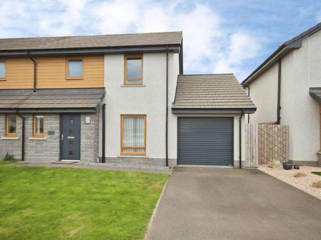 3 Bedroom Property