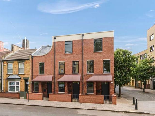 3 Bedroom Property