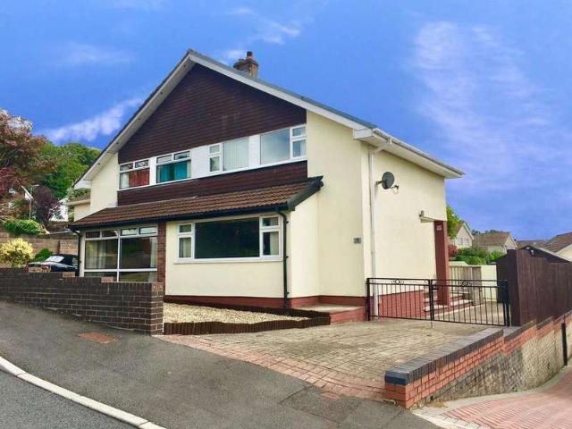 3 Bedroom Property