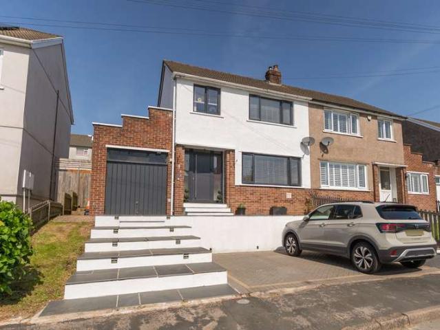 3 Bedroom Property