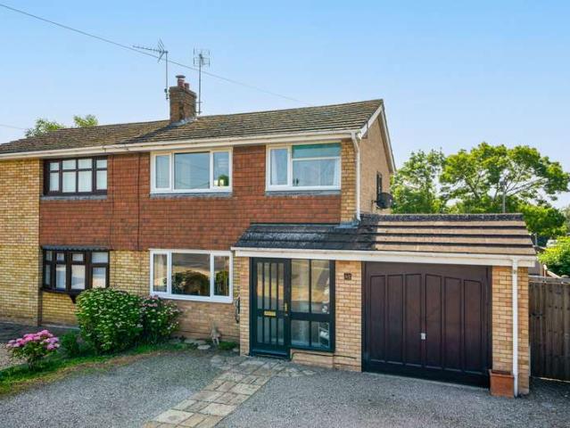 3 Bedroom Property