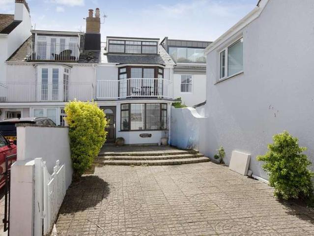 3 Bedroom Property