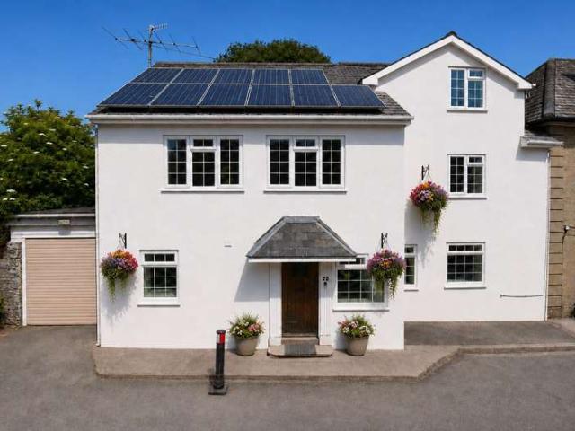 3 Bedroom Property