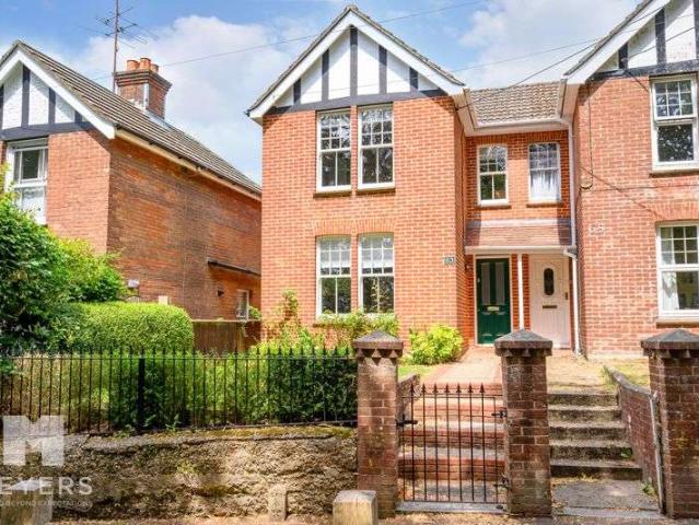3 Bedroom Property