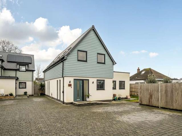 3 Bedroom Property