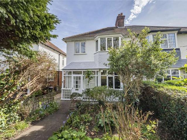 3 Bedroom Property