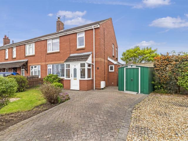 3 Bedroom Property For Rent Caernarvon Road Keynsham, Bristol