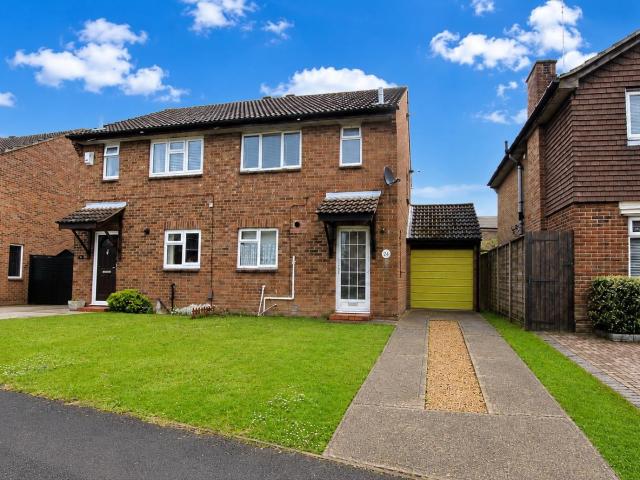 3 Bedroom Property For Rent Enderby Road, Icknield Catchment, Luton
