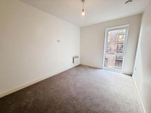3 bedroom flat for rent in Grant Court, Ordsall Lane, Salford, M5