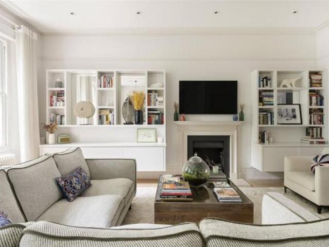 3 bedroom apartment for rent in Harrington Gardens, London, SW7