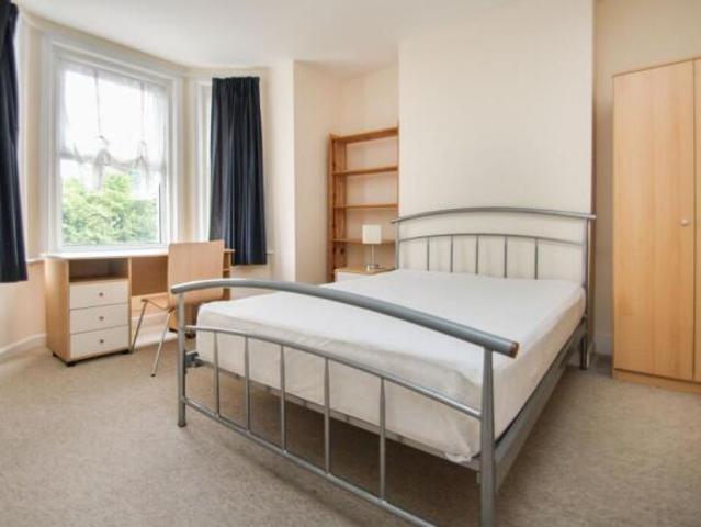 3 bedroom property for rent in Stewart Road, Bournemouth, BH8