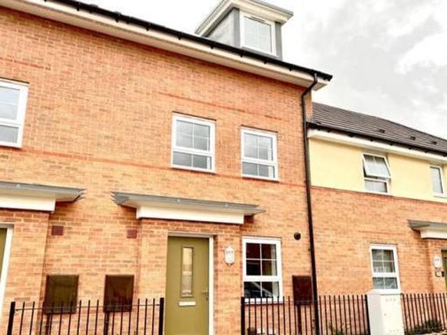 3 bedroom property for rent in Queen Elizabeth Road Nuneaton CV10