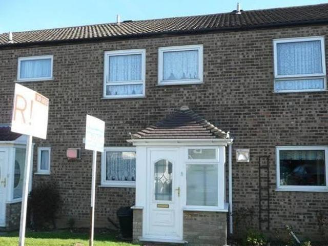 3 bedroom property for rent in Thistledown Gravesend DA12