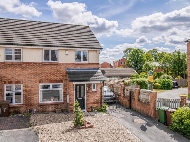 3 Bedroom Property For Rent Mill Chase Close Alverthorpe, Wakefield