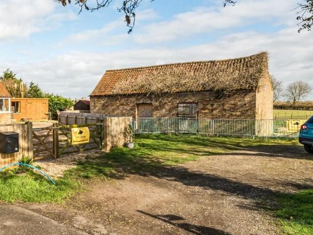 3 bedroom property for sale
