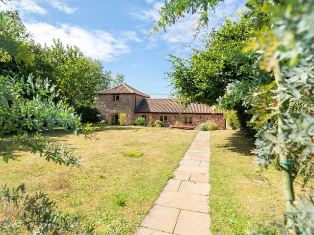 3 bedroom property for sale