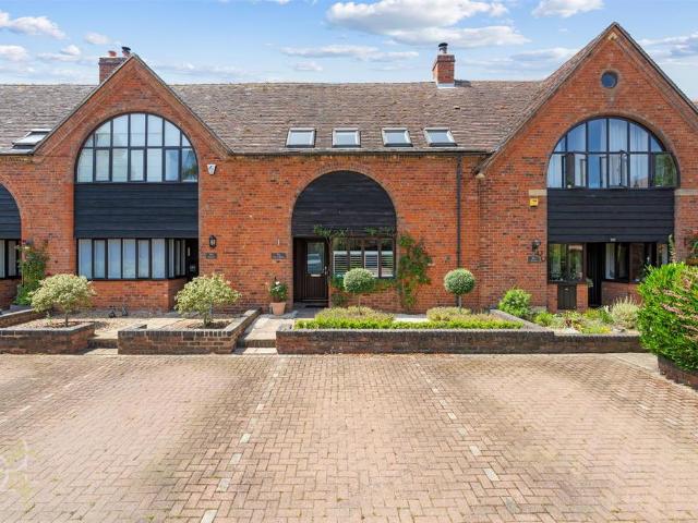 3 bedroom property for sale