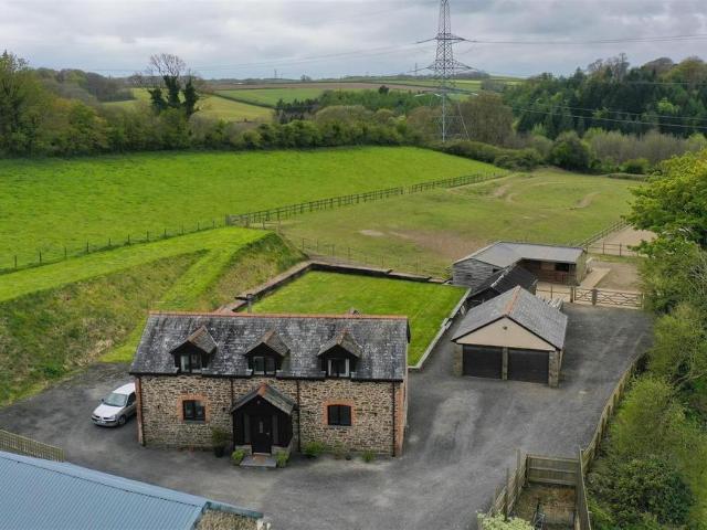 3 bedroom property for sale