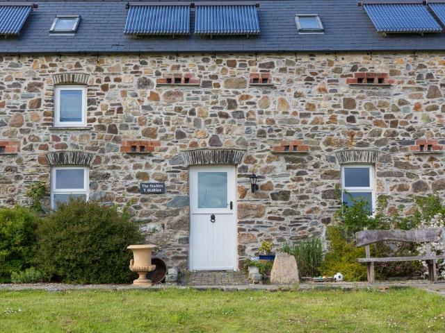 3 bedroom property for sale