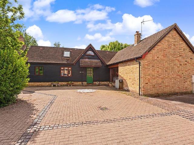 3 bedroom property for sale