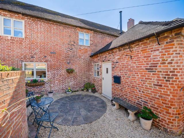 3 bedroom property for sale