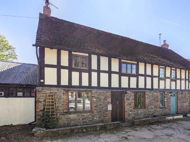 3 bedroom property for sale