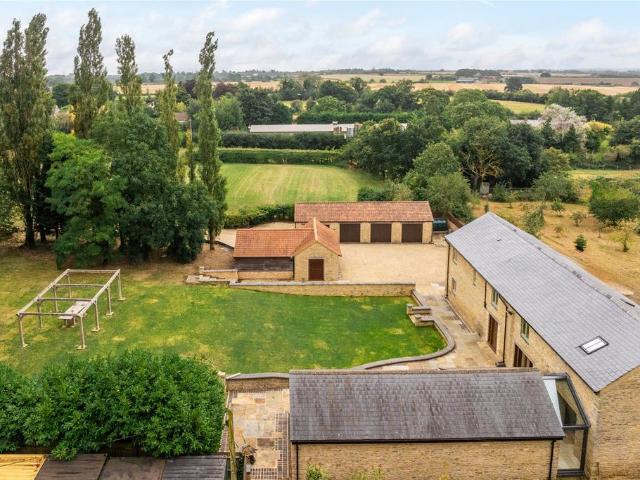 3 bedroom property for sale