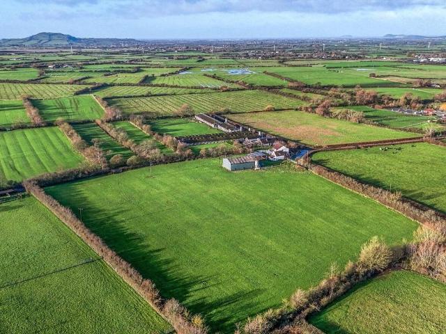 3 bedroom property for sale