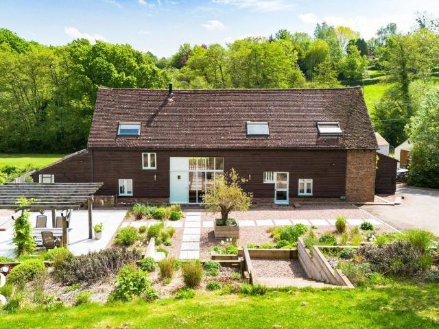 3 bedroom property for sale