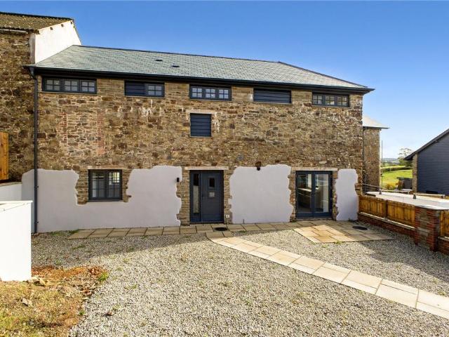 3 bedroom property for sale