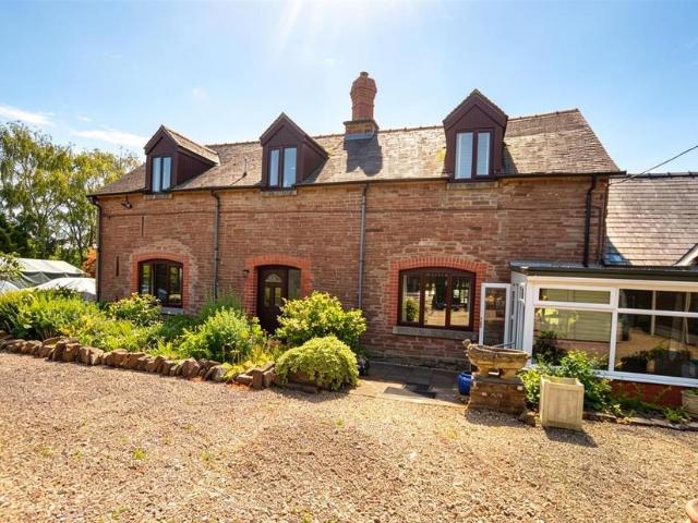3 bedroom property for sale