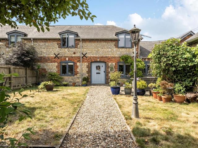 3 bedroom property for sale