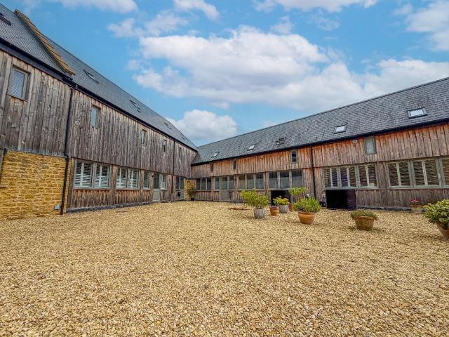 3 bedroom property for sale