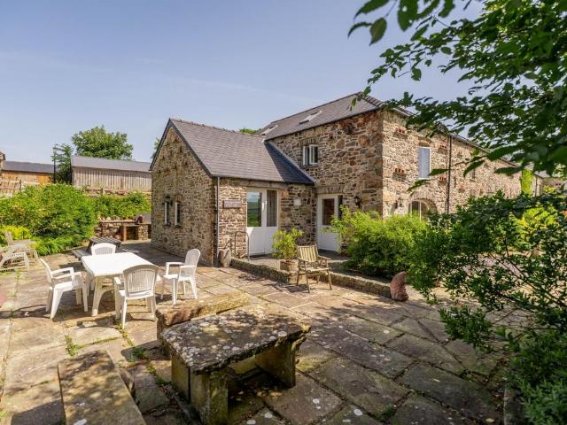 3 bedroom property for sale