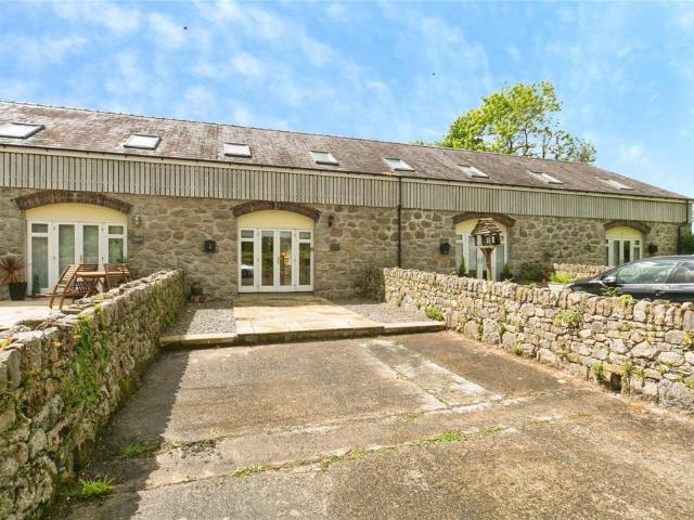 3 bedroom property for sale
