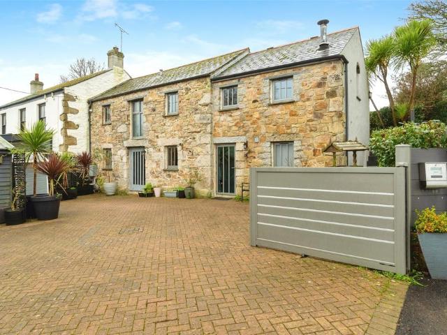 3 bedroom property for sale