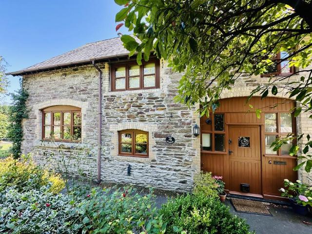 3 bedroom property for sale