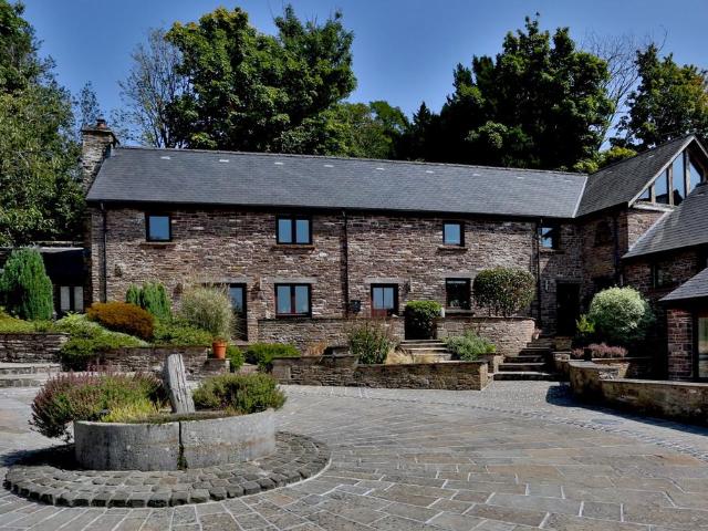 3 bedroom property for sale
