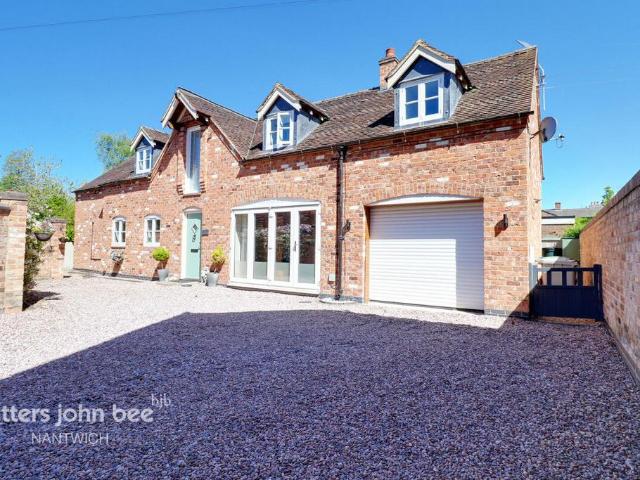 3 bedroom property for sale