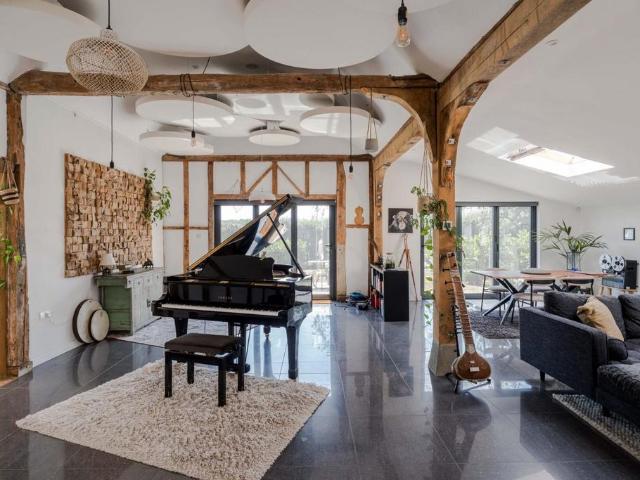 3 bedroom property for sale