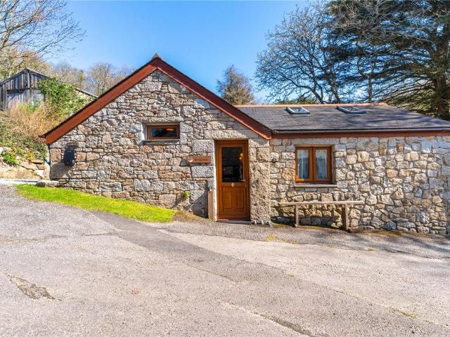 3 bedroom property for sale