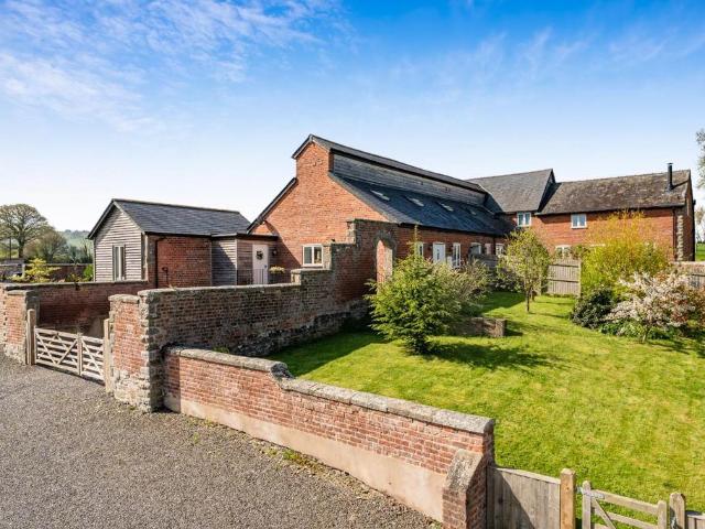 3 bedroom property for sale
