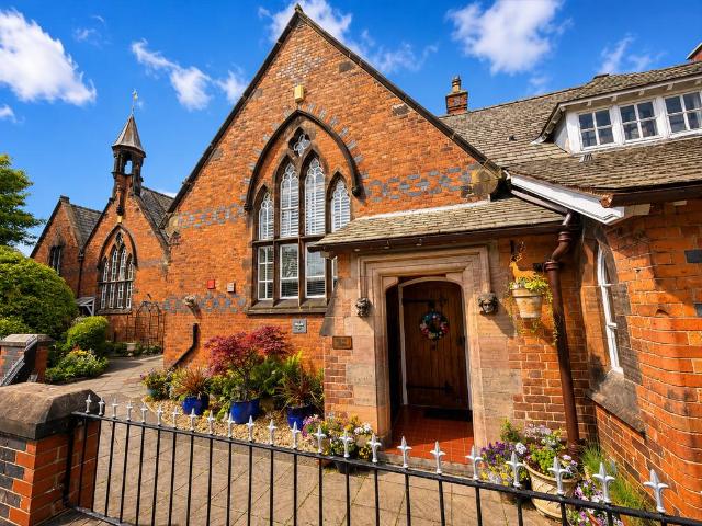 3 bedroom property for sale