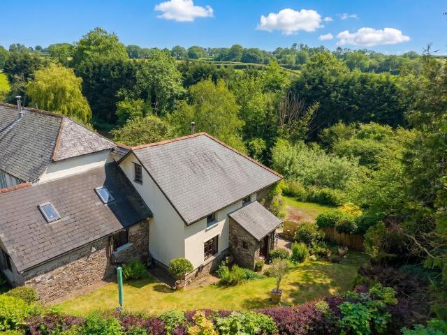 3 bedroom property for sale
