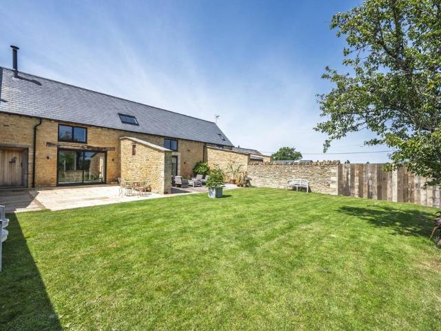 3 bedroom property for sale
