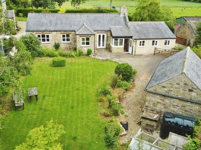 3 bedroom property for sale
