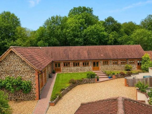 4 bedroom property for sale