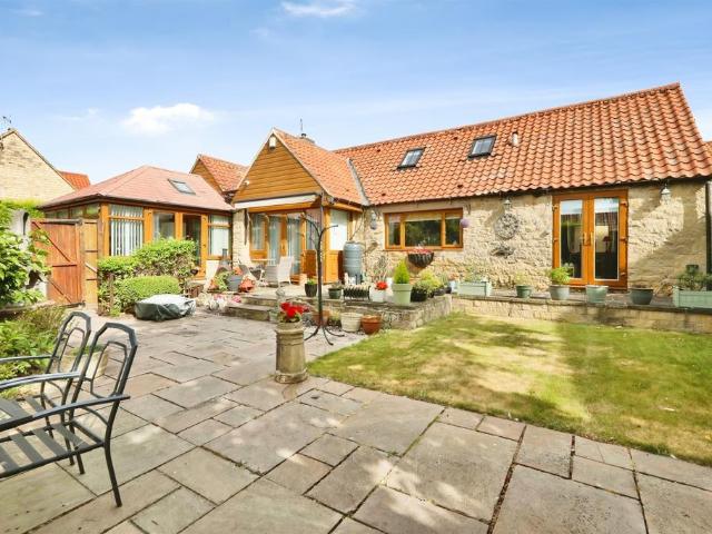 3 bedroom property for sale